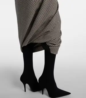 Balenciaga Houndstooth Wool Pencil Skirt