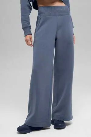 Alo Yoga Relaxed Activewear For Women