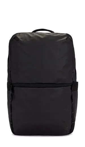 The North Face Base Camp Voyager Daypack - Black