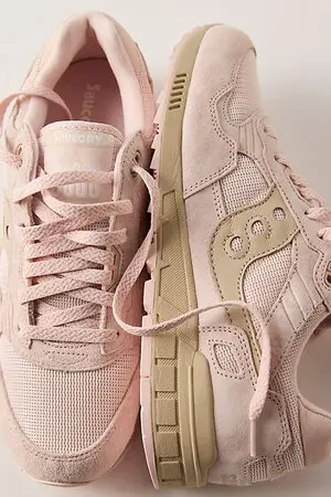 Saucony Low Top Sneakers For Men