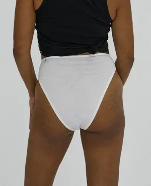 ODDOBODY Organic Cotton High Waisted French Cut - Chalk