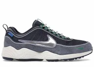 Nike Zoom Spiridon Undefeatedin Sneakers