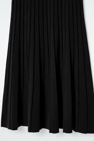 Cos Knitted Pleated Maxi Dress - Black