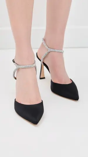 Badgley Mischka Kamilah Pumps - Black