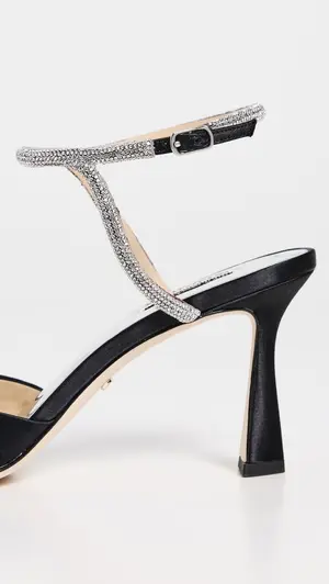 Badgley Mischka Kamilah Pumps - Black