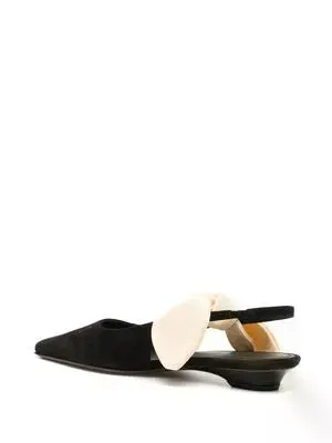 NEOUS Bow-detail Pumps