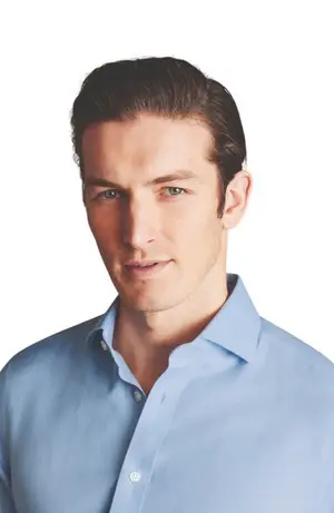 CHARLES TYRWHITT Cutaway Collar Non-iron Herringbone Shirt - Blue