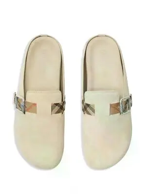 Burberry Urchin Clogs - White