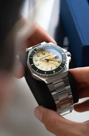 SPINNAKER Automatic Bracelet Watch - Cream/ Silver