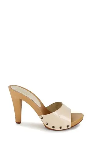 CANDIE'S Antonella Platform Sandal - Beige Patent