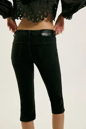 Free People We The Free Dusk To Dawn Capri Jeans
