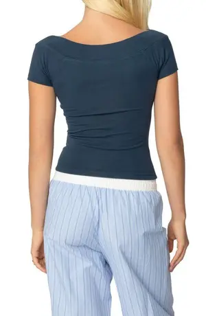 EDIKTED Becca Boat Neck T-shirt - Navy