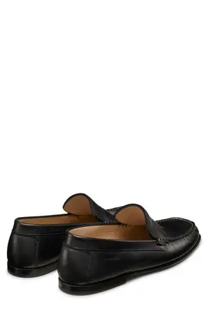 STUART WEITZMAN Brady Penny Loafer - Black