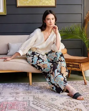 Karen Kane Linen Tie Front Top
