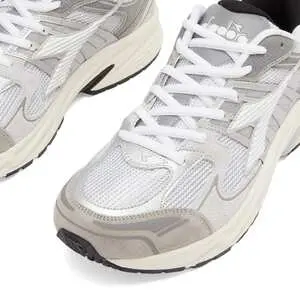 DIADORA Mythos Star Sneakers - Grey Alaska