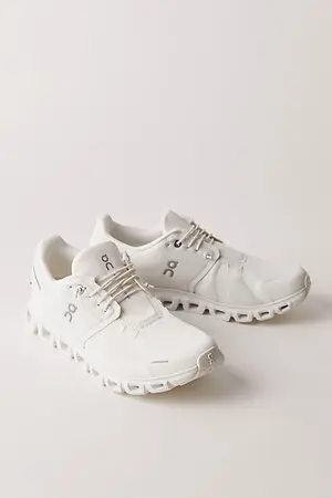 On Cloud 6 Sneakers - White
