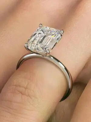 TILLA 14kt Gold Diamond Ring - Silver