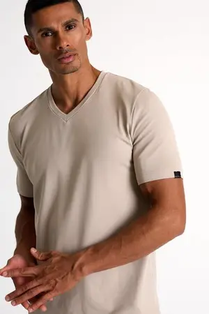 Shan Microfiber V-neck T-shirt