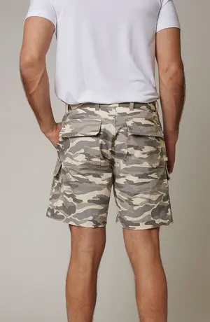 LEISURE LAB Ripstop Cargo Camo Shorts - Arctic