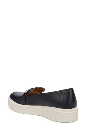 LIFESTRIDE Genevabit Platform Loafer - Navy