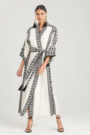 Natori Couture Le Souk Embroidery Robe - White
