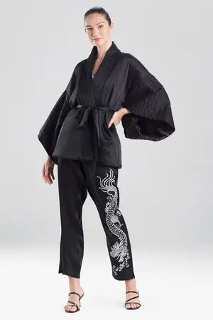 Natori Chinoiserie Embroidery Silk Wrap - Black