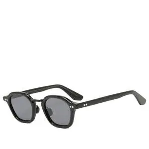 AKILA Iris Sunglasses - Black