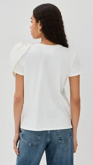 BY EFRAIN MOGOLLON Rosa T-shirt