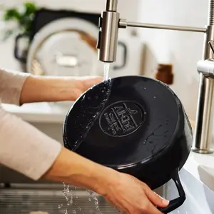ALL-CLAD Enameled Cast Iron 6-qt. Dutch Oven With Lid