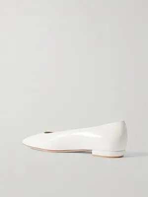 GIANVITO ROSSI Amelia Glossed-leather Ballet Flats - White