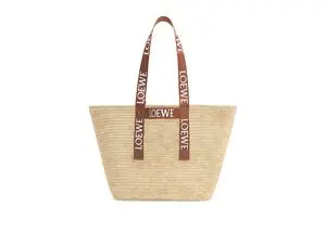 Loewe Fold Shopper In Raffia - Natural/tan