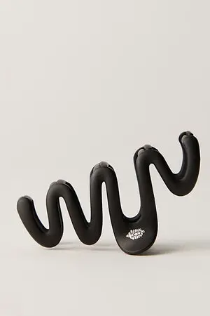 Free People Make Waves Claw Clip - Black