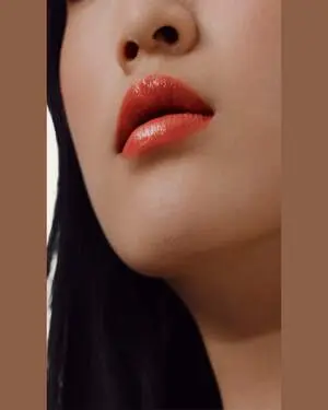 Hermès Rouge Silky Lipstick Shine Limited Edition - 28 Orange Flash