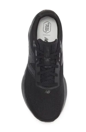 NEW BALANCE Fresh Foam 520 V9 Athletic Sneaker