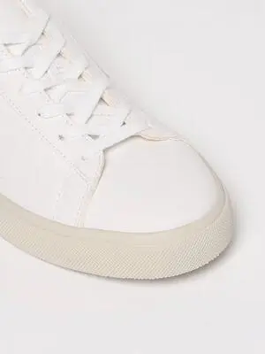 VEJA Campo Low Top Sneakers In O.t. Leather With Contrast Logo