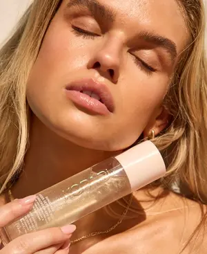 KOPARI BEAUTY Sunglaze Sheer Setting Mist Sunscreen Spf 50