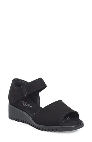 COMFORTIVA Daniella Wedge Sandal - True Black