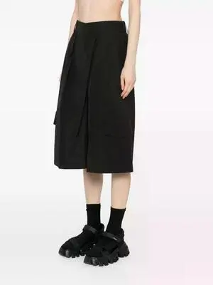 Gaze De Lin Gdel Asymmetric Shorts