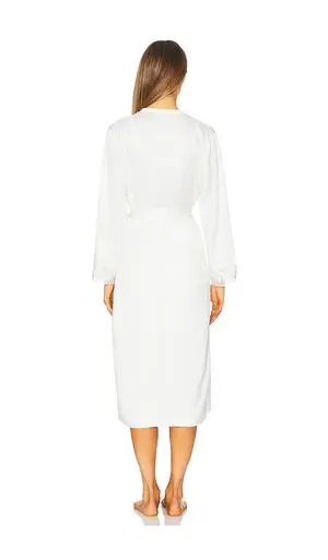 Flora Nikrooz Showstopper Robe In White