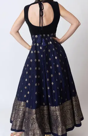 RAAS Alice Embroidered Jacquard Gown