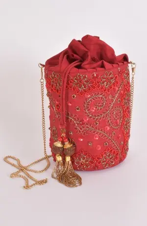 RAAS Embroidered Bucket Bag With Metallic Chain - Red