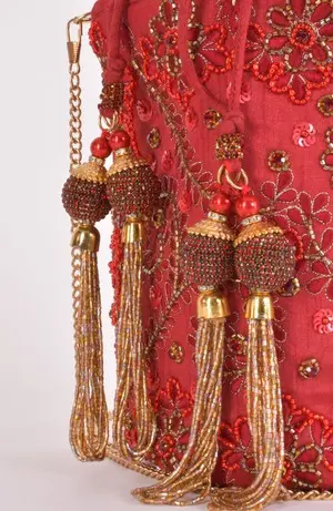 RAAS Embroidered Bucket Bag With Metallic Chain - Red
