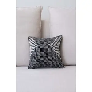 Voz Montañas Square Pillow Small - Chocolate/ivory