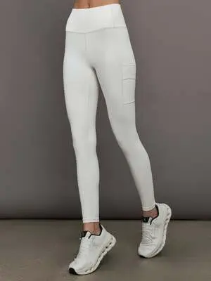 Carbon38 High Rise Sport Pocket Legging In Diamond Compression - Cloud Dancer