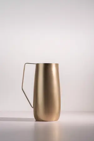 THE COLLECTIVE Pitcher