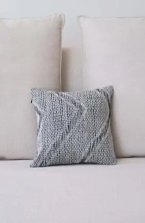 Voz Zig-zag Wave Small Decorative Pillow - Series 4