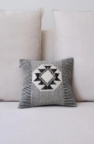 Voz Estrella Striped Edge Pillow Small - Ivory/black