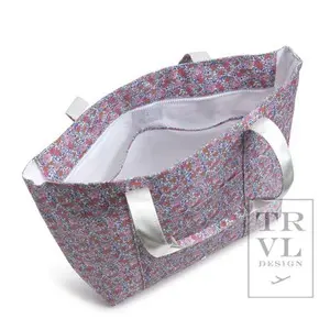 TRVL DESIGN Garden Floral Jumbo Tote - Pink