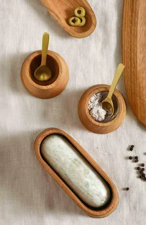 THE COLLECTIVE Oak Mortar And Marble Pestle