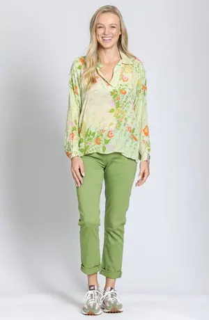 APNY Print Popover Top - Light Green Multi
